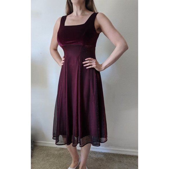Simco Formalwear | Dresses | Vintage 9s Simco Burgundy Velvet Midi ...